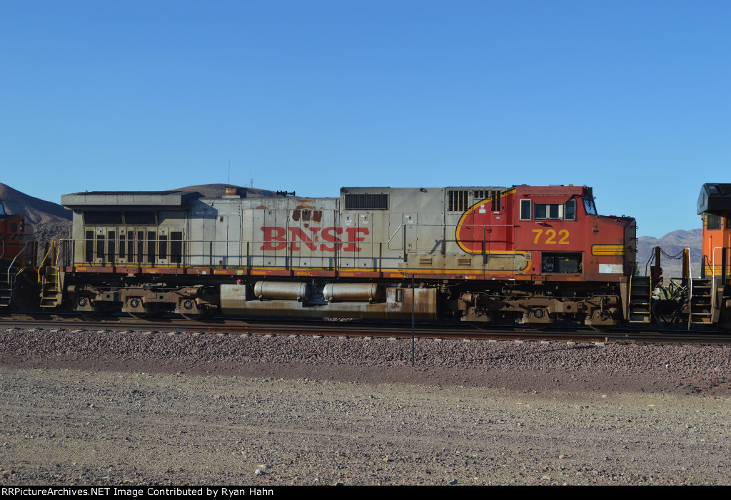 BNSF Warbonnet 722 At Daggett